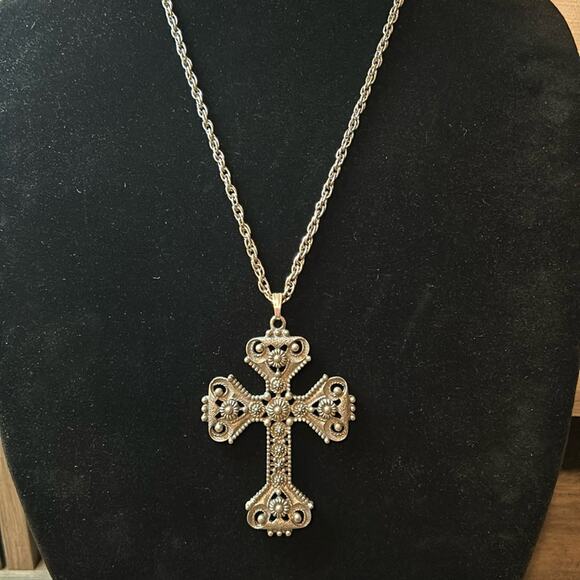 Sarah Coventry | Jewelry | Sarah Cov Limited Edition 975 Large Cross ...